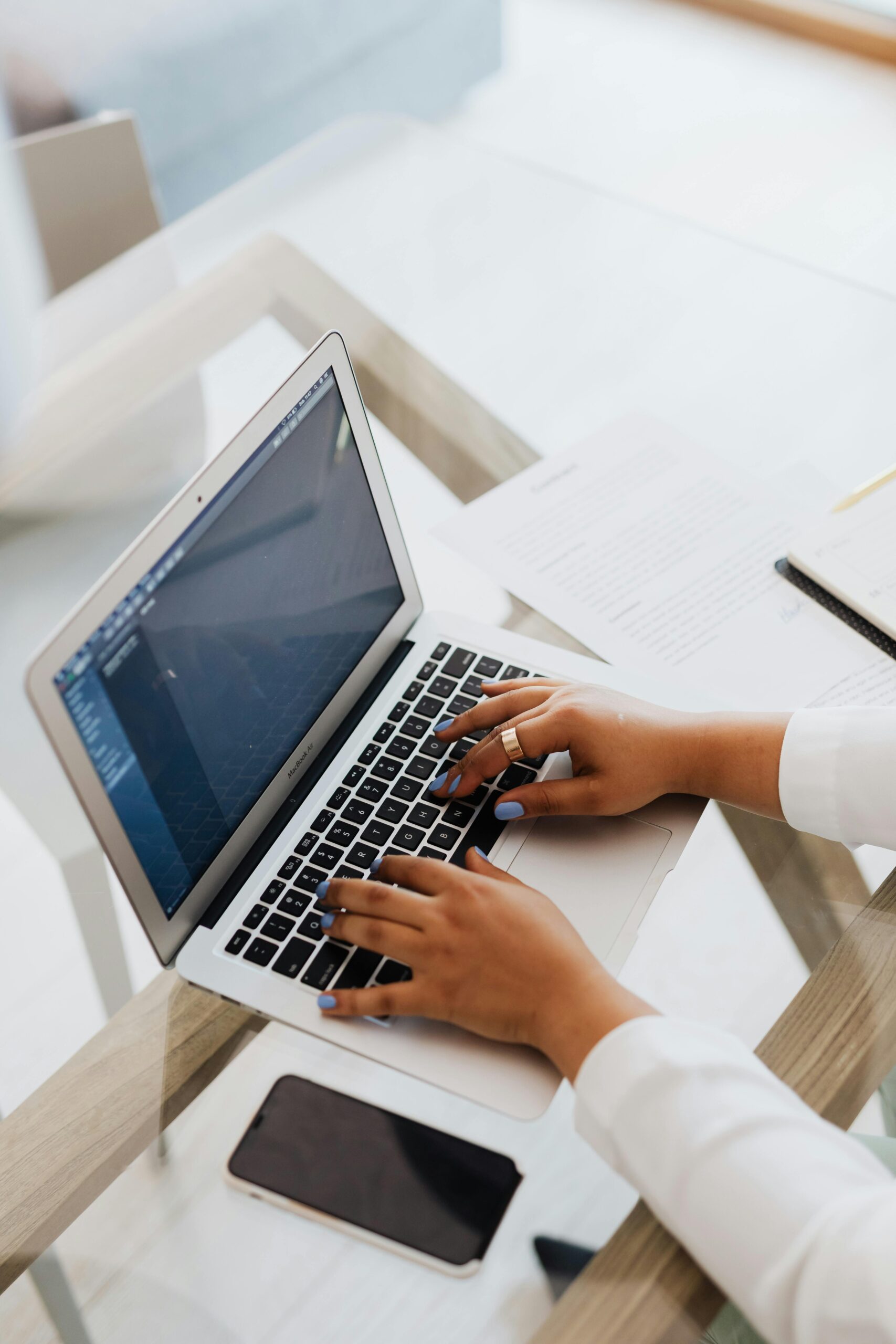 Eta (η) simbolio rašymas Windows ir Mac klaviatūrose – Novatech